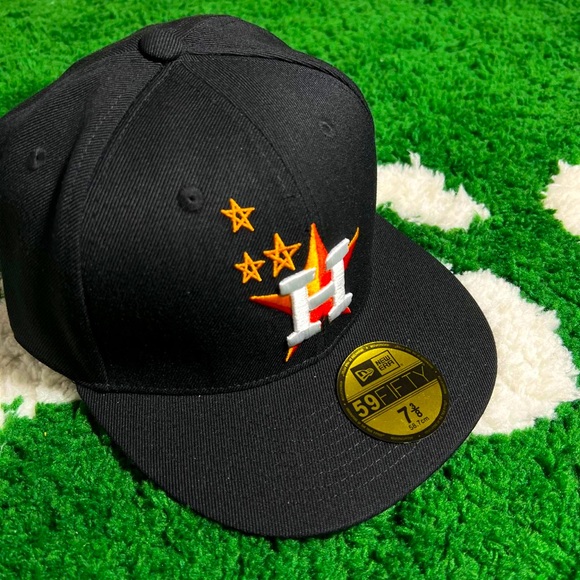 Travis Scott | Accessories | Houston Astros Travis Scott Fitted Cap ...